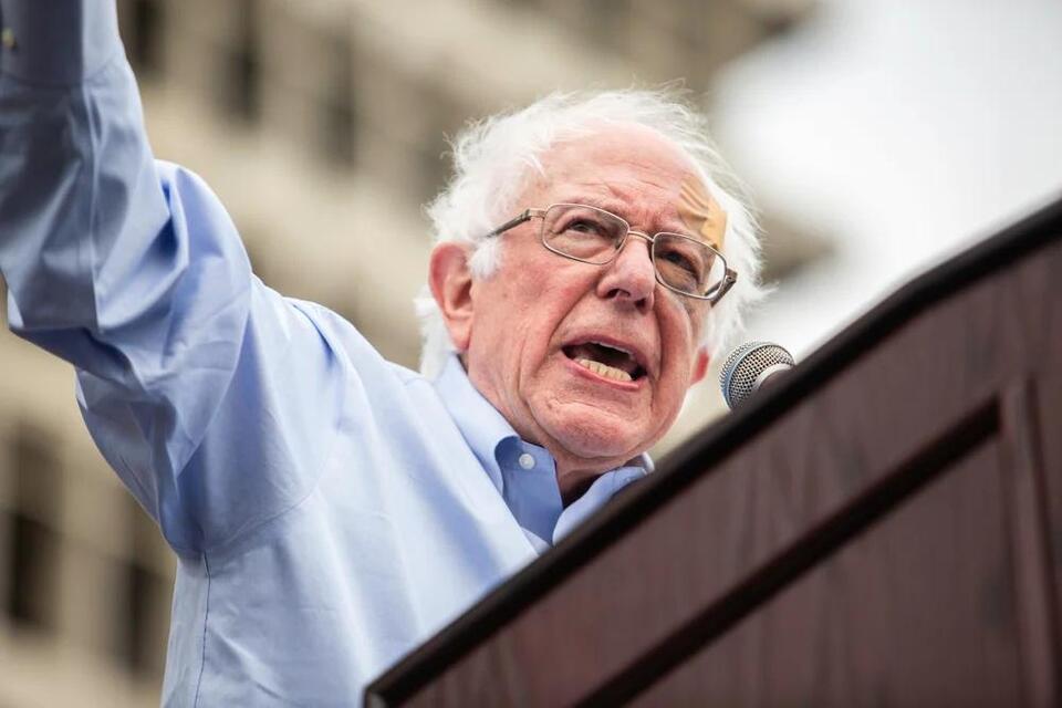 Bernie Sanders' Net Worth 2026: A Stalwart of American Politics - NewsBreak
