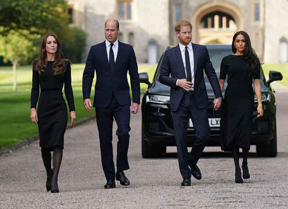 King Charles Becomes ‘Cautious & Wary’ Of Son Prince Harry’s Behavior ...