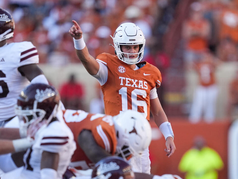 PFF Announces Arch Manning News After Texas' First SEC Win