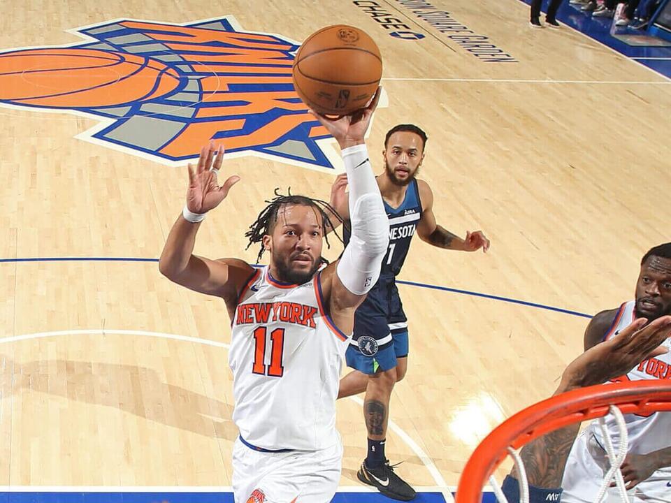 Jalen Brunson shines with the New York Knicks alongside Josh Hart and Donte DiVincenzo