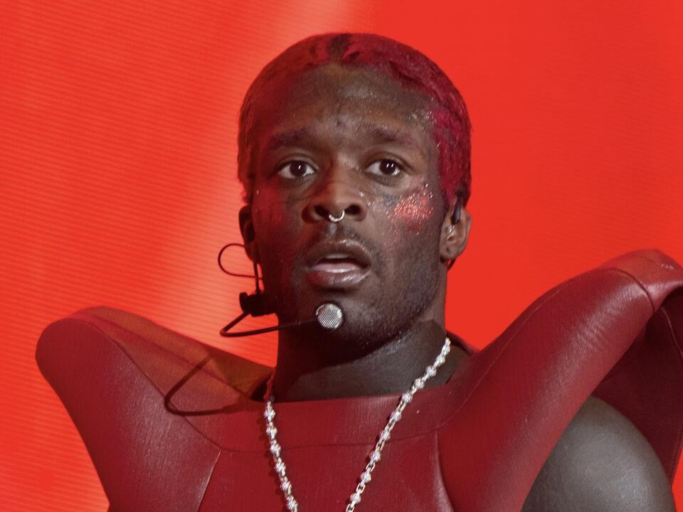 Social Media Goes IN After Lil Uzi Vert Poses In New Campaign For Marc ...