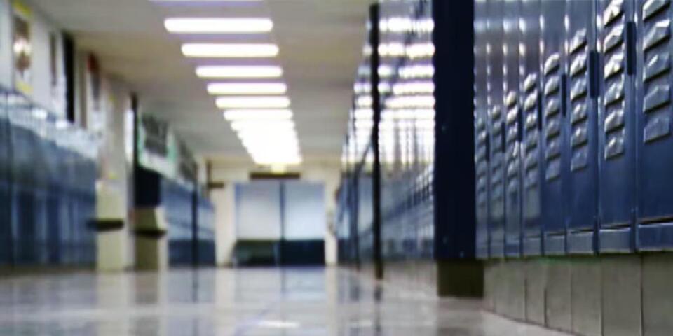 Student detained after threat incident at Austin Junior High School ...