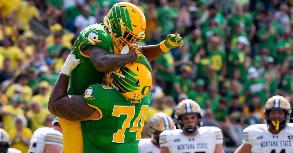 The DuckTerritory War Room: Inside the Oregon Duck Football Program ...