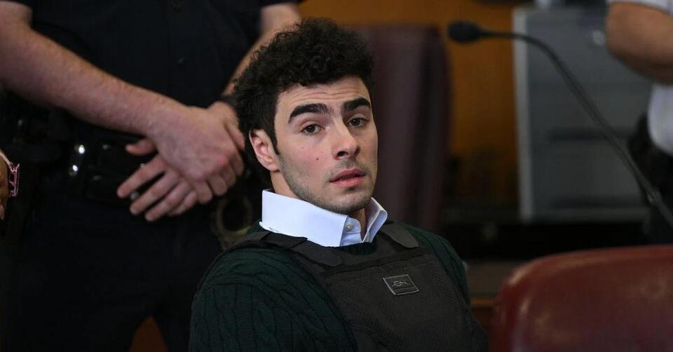 Luigi Mangione Has ‘Disgusting’ Job in Prison - NewsBreak