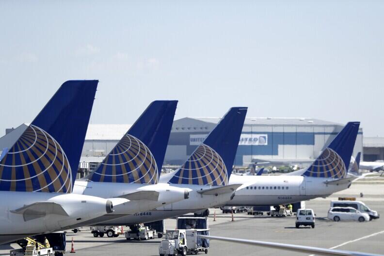 United Airlines flight to Spain pulls U-turn, apparently over Bluetooth ...
