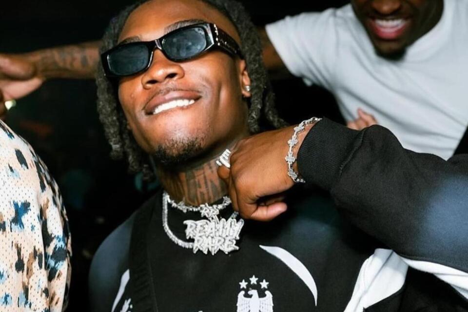 Arrest Warrant Issued Rashee Rice Following Dallas Car Crash - NewsBreak