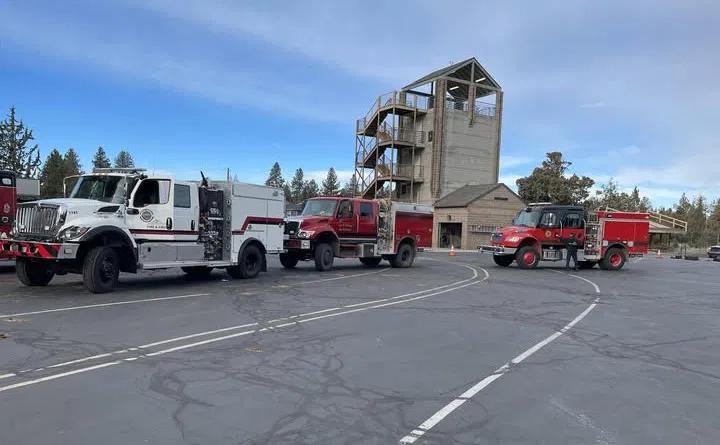 C.O. fire crews among 21 Oregon strike teams heading to S. California ...