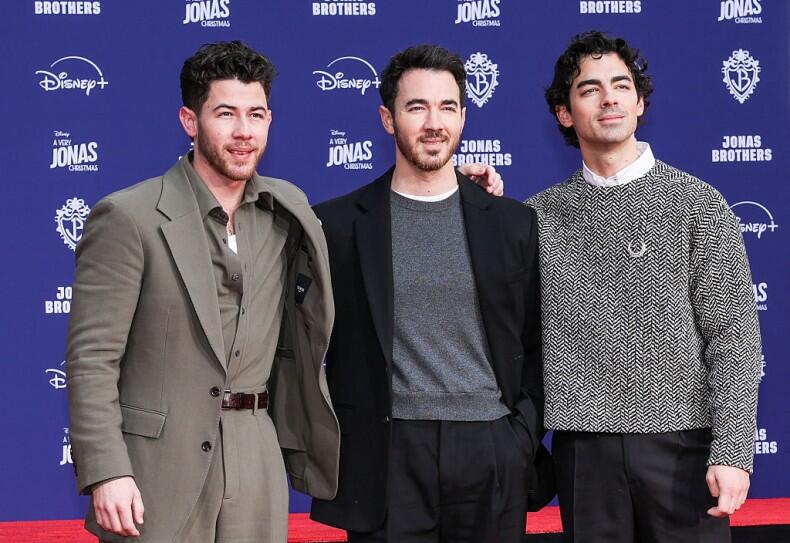 Jonas Brothers Launch New Podcast 'Hey Jonas!' With iHeartMedia Deal ...