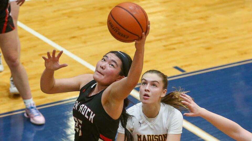 Glen Rock defeats Leonia - Girls basketball recap - NewsBreak