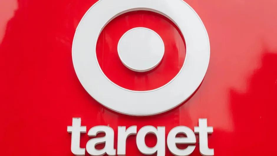 What Is Blackout Friday? Learn About the February 28 Economic Boycott ...