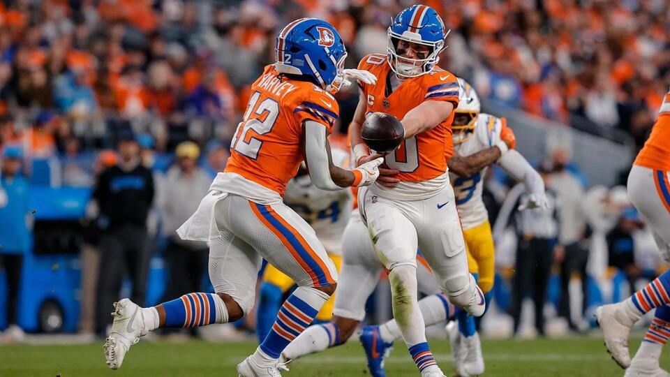 2026 NFL playoff bracket picks: Model reveals score predictions, player ...