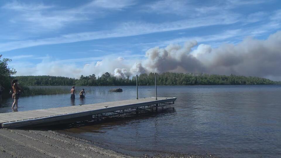 Evacuations continue as wildfire grows near Ely; kids rescued from Fall ...