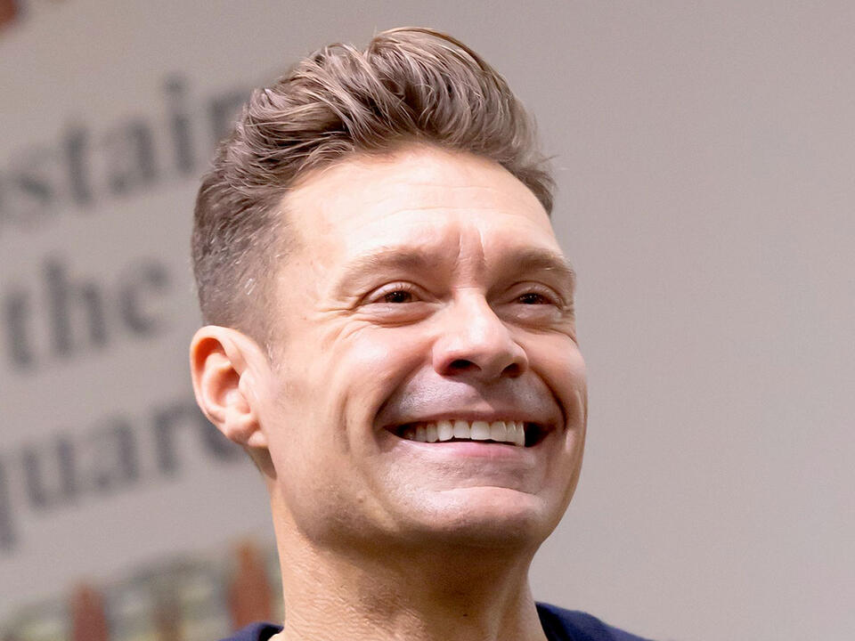 Ryan Seacrest Shares Videos From The Re-Opening Of 'Seacrest Studio' At ...