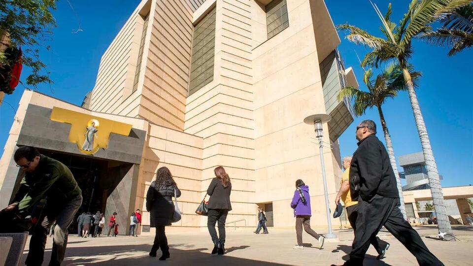 Catholic priest in Downey arrested for raping a minor - NewsBreak