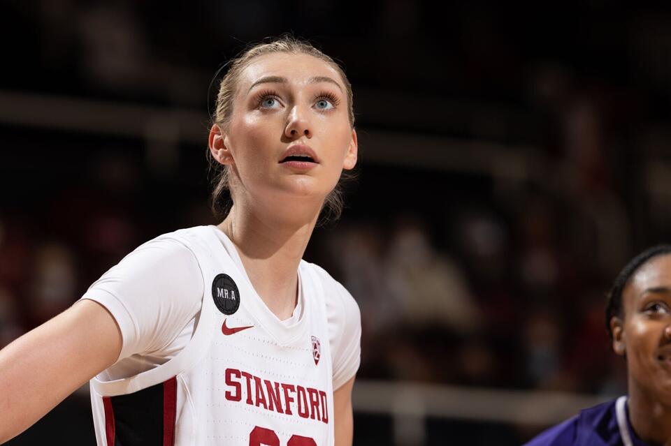 Oregon's own Cameron Brink returns to home state for Sweet 16 with ...