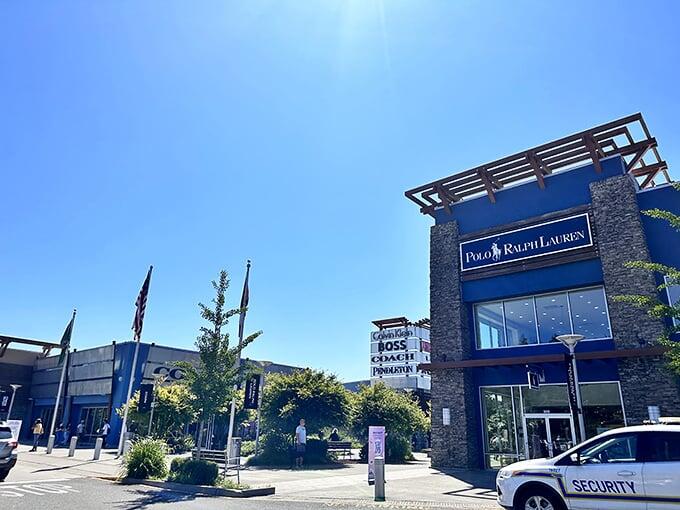 The Massive Outlet Mall In Washington Where $50 Goes Further Than You’d ...