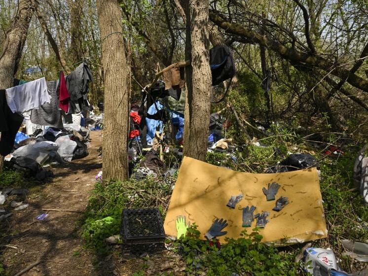 Housing advocates say US Supreme Court decision limiting homeless ...