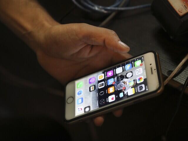 10 arrested in Navy Federal cell phone scam that's cost victims over $2 ...