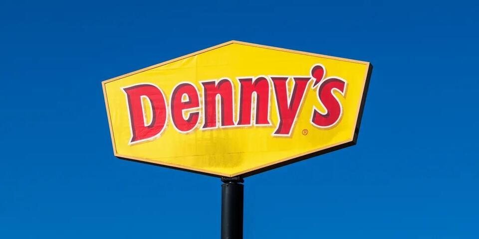 Denny's Is Closing About 150 Restaurants Nationwide - Here's Why ...