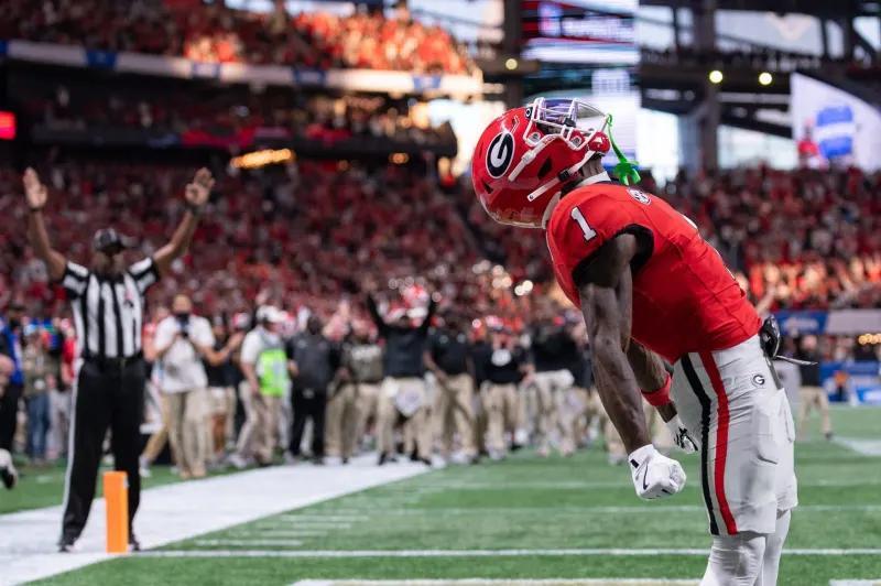 PHOTOS: Georgia beats Georgia Tech 16-9 - NewsBreak