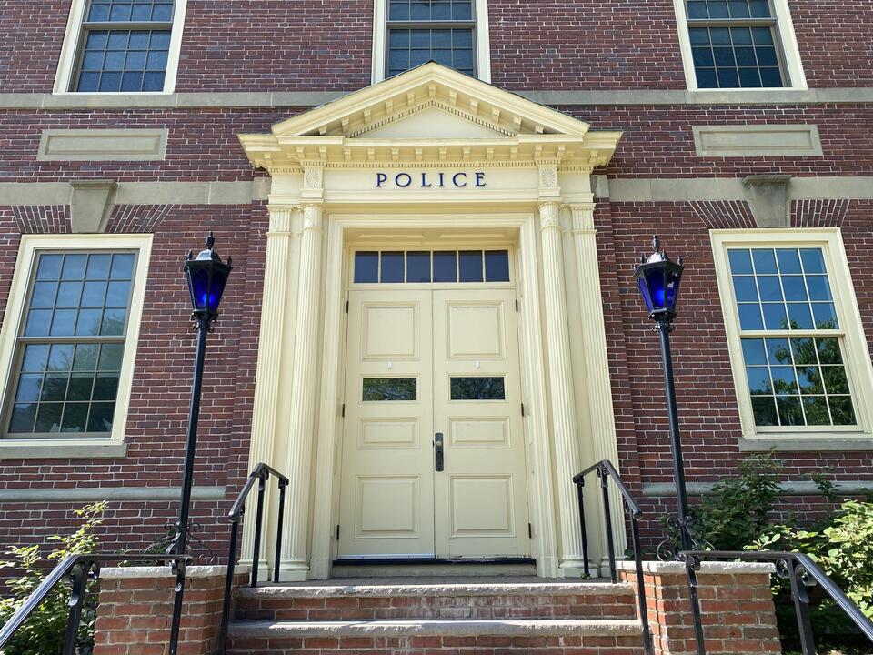 Belmont Police Log, Dec. 19-24: Suspicious male at Beth El Temple ...