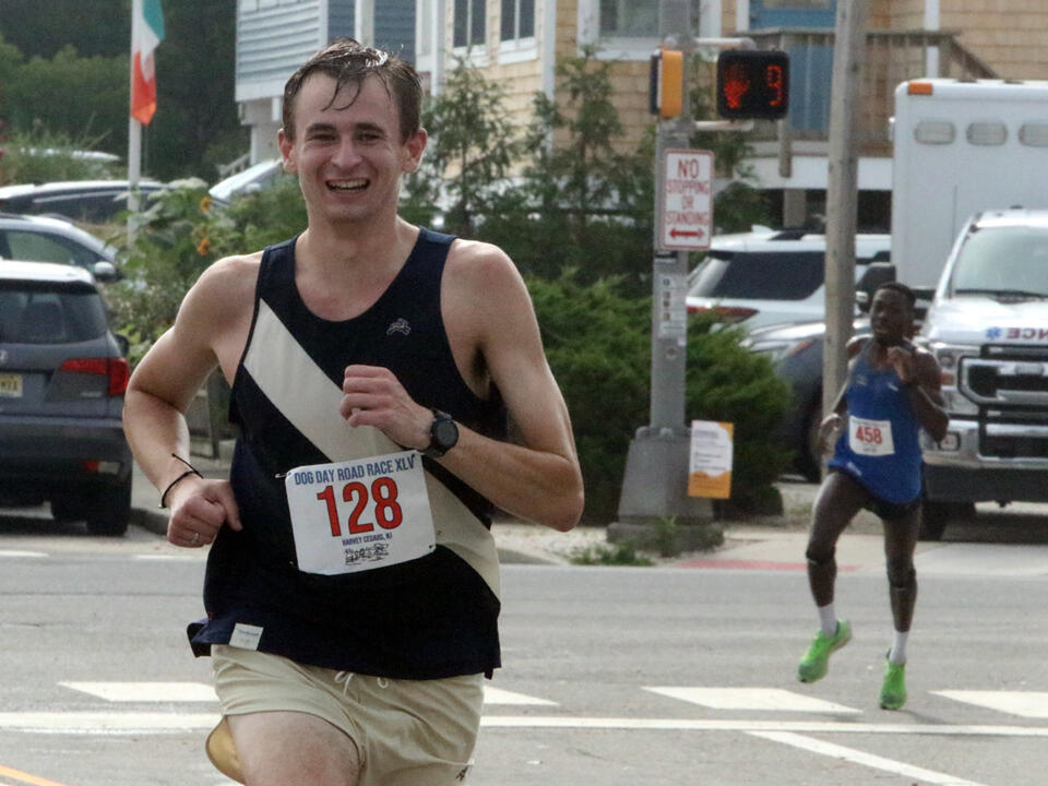 Former College Runner Finally Grabs Top Spot in Dog Day Race