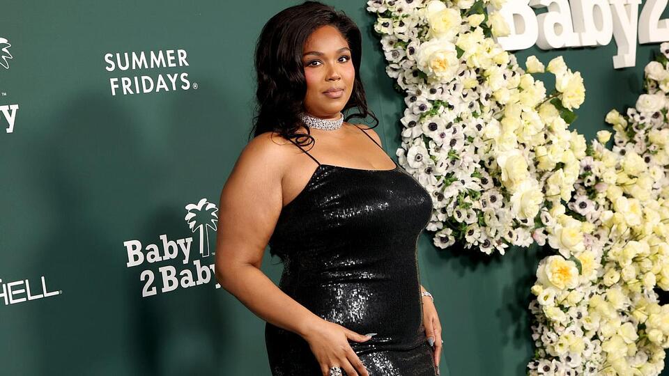 Lizzo calls out ‘Ozempic era,’ reveals real story behind weight loss ...