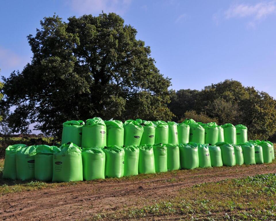 Thousands of tonnes of toxic landfill liquid added to sewage and spread ...