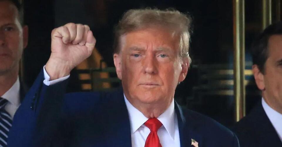 EXCLUSIVE: How Donald Trump Faced Gag About Being Turned into Convict's ...