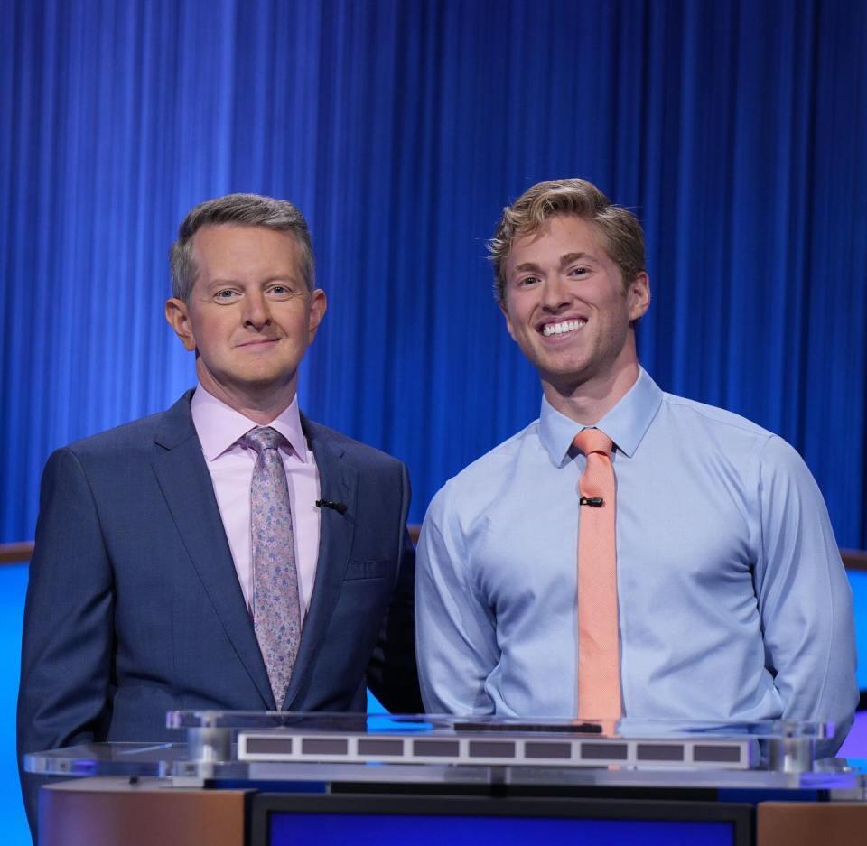 Jeopardy! fan-favorite Drew Goins reveals celebrities who slid into his ...