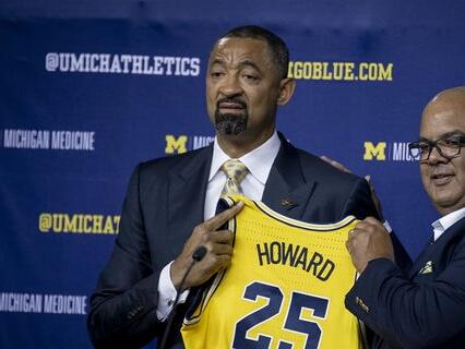 Warde Manuel states support for Juwan Howard amid 'difficult' season ...
