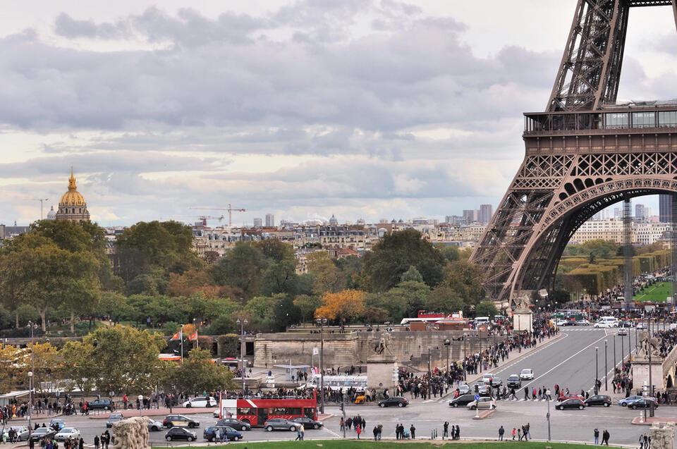 20 Surprising Truths About Visiting the Eiffel Tower - NewsBreak
