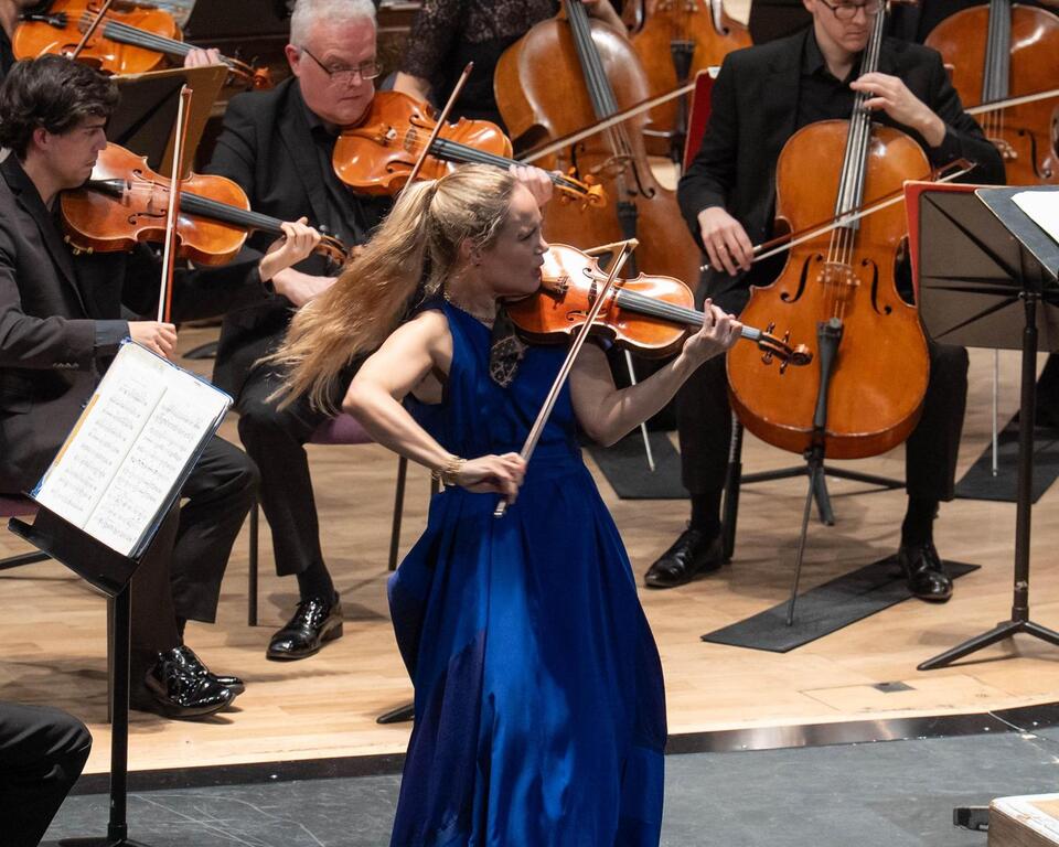 Hallé/Shields/Adams: John Adams festival review – dynamism that could ...
