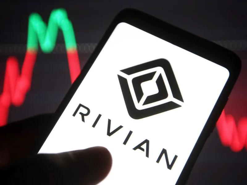 Rivian Plug Power Stocks Draw Retail Buzz On Report Of 8b Loan Push