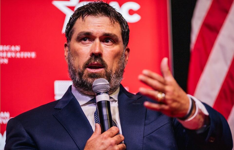 Former Navy SEAL Marcus Luttrell pursued his dog's killers in a high ...