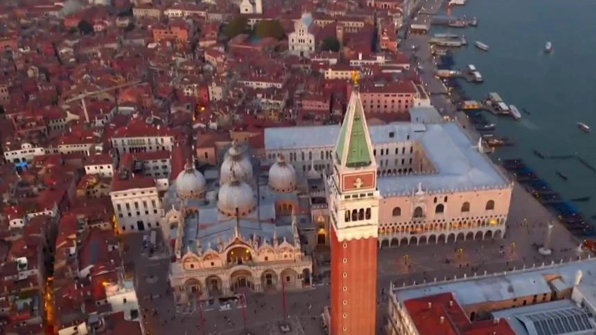 Venice launches world first tourist entrance fee in bid to fight ...