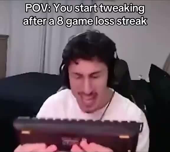 Why did he slap the keyboard 💀 #subroza #mooda #valorant #radiant # ...