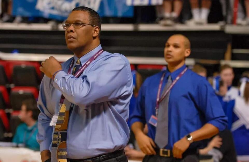 Jeff Stowers returns as Simon Kenton girls head basketball coach ...
