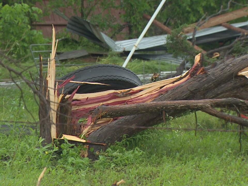 PHOTOS: Hail damage, overturned semi-trucks seen across North Texas as ... PHOTOS: Hail damage, overturned semi-trucks seen across North Texas as ...