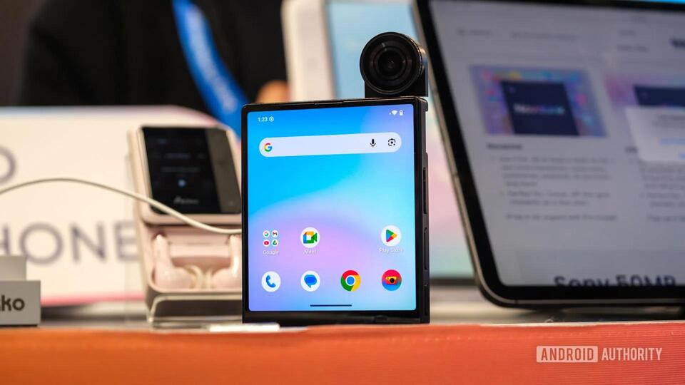 I found the cutest (and strangest) Android phone at CES 2026 - NewsBreak