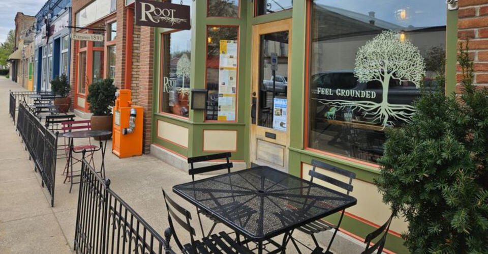 The Hidden Spot In Michigan Serving The Best Fried Bologna Locals Love ...