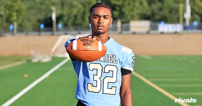 Daniel wideout commits to Clemson - NewsBreak