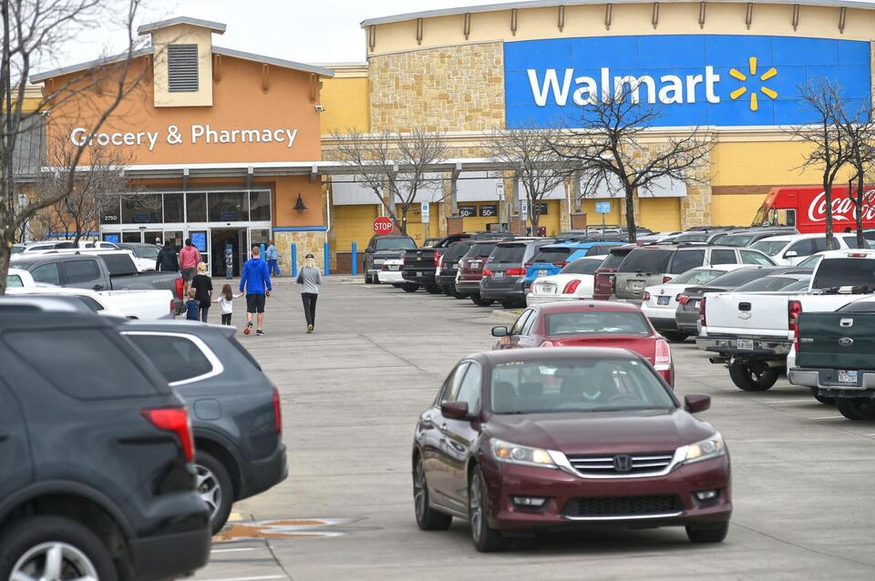 Man accused of shooting arrows at people in Denton Walmart - NewsBreak