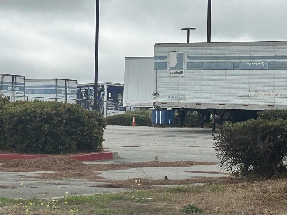 Central Coast Goodwill calls in the bomb squad over suspected grenade ...
