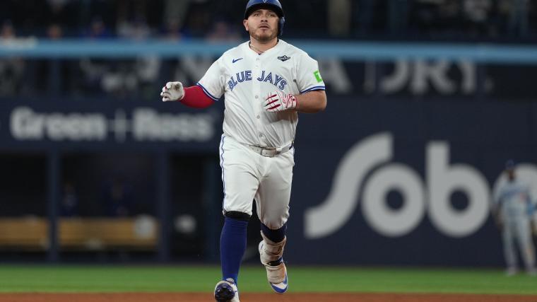 Blue Jays' Alejandro Kirk makes World Series history not done since ...