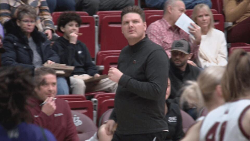 Lady Griz end losing streak amid head coaching shake-up - NewsBreak