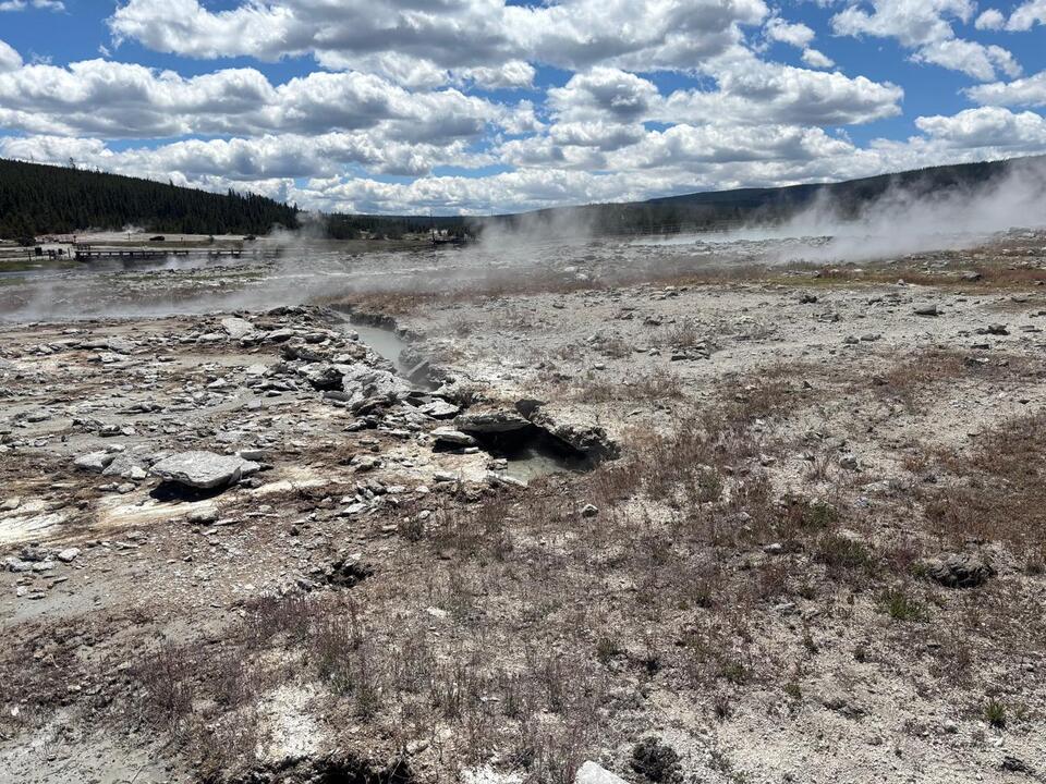 Another hydrothermal explosion has occurred at Yellowstone National ...