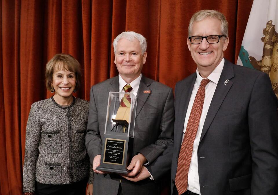 Sustainability leader Chris Boone installed as USC Price dean - NewsBreak