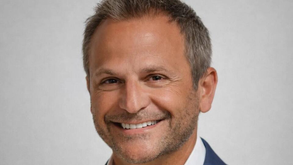 NBC 5 hires award-winning journalist Lou Canellis as main sports anchor ...