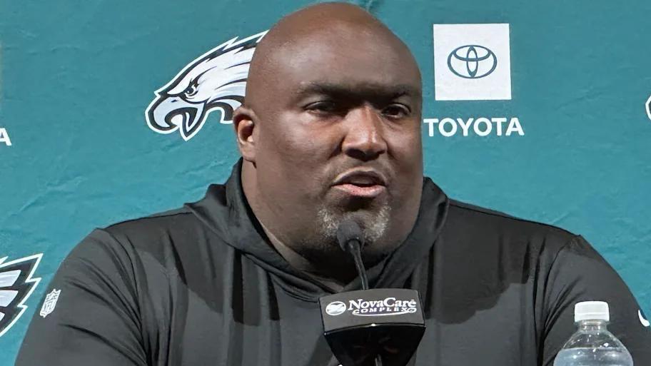 Dolphins Looking At Eagles' Clint Hurtt As A Potential DC - NewsBreak